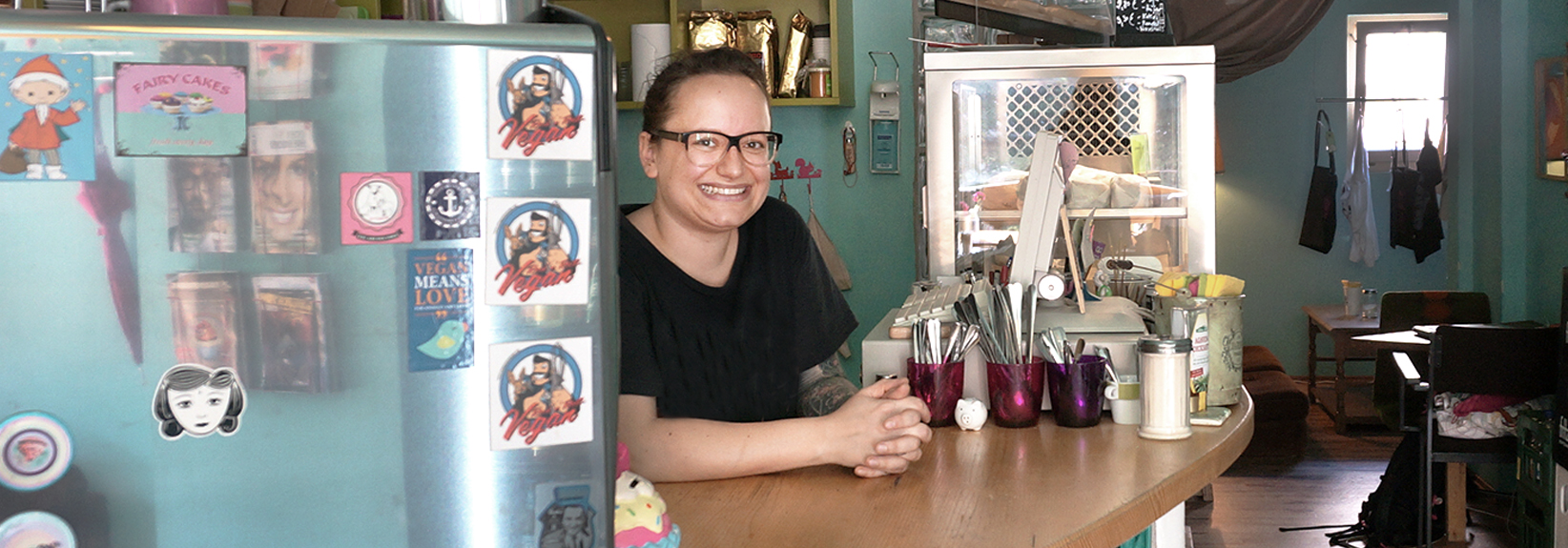 Vegane Backrezepte - Anna vom EdelKiosk in Frankfurt - hessnatur Magazin